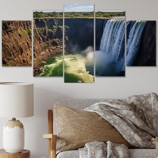 Designart "Victoria Falls Zambia Zimbabwe" Landscapes Metal Wall Décor ...