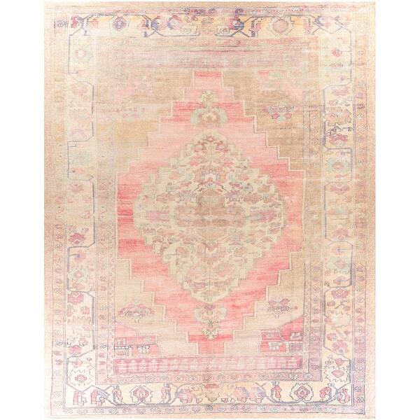 Livabliss Shamine Traditional Handmade Area Rug - On Sale - Bed Bath ...
