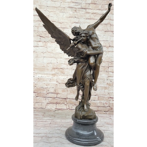 fallen warrior statue