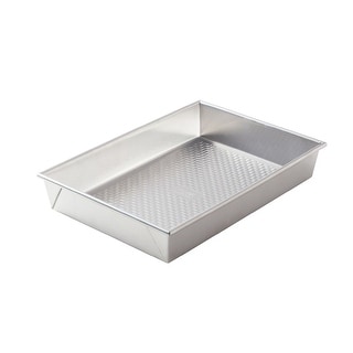 Chicago Metallic Rectangular Cake Pan, 13x9 Inch - Bed Bath & Beyond ...