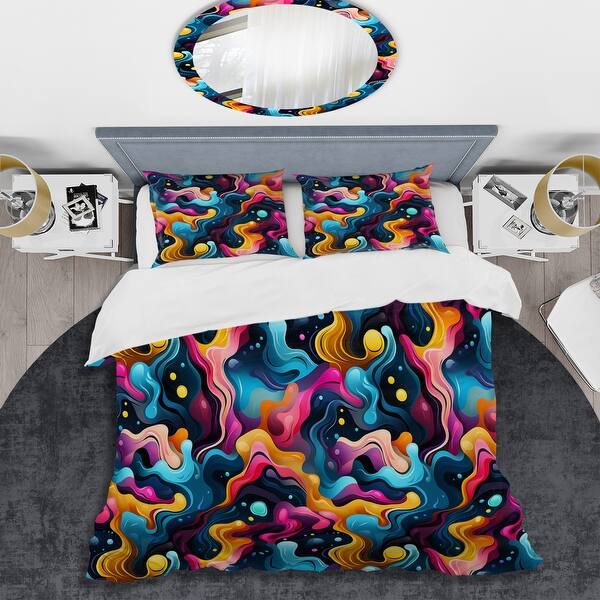 Designart "Multicolor Popart Playful Matrix VI" Modern Bedding Set With ...