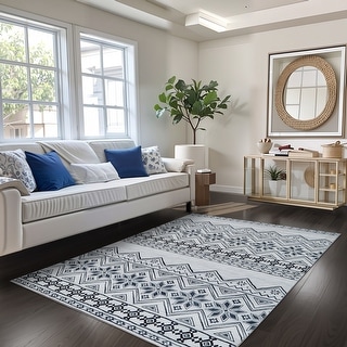 Pearl velvet Area Rug - Bed Bath & Beyond - 40538834