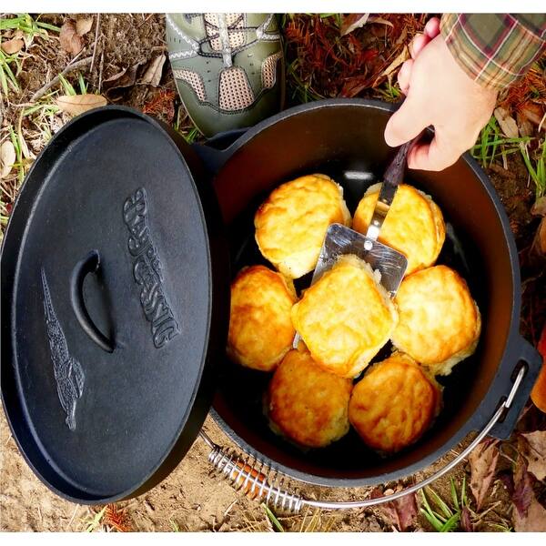 Bayou Classic® 2-quart Cast Iron Dutch Oven - On Sale - Bed Bath ...