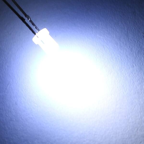 DC 3.0-3.2V 20mA Super Bright LEDs 3mm White Lamp Emitting Diodes 100pcs - White (6500-8000K ...