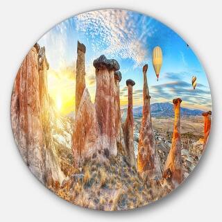 Designart 'Mushrooms' Landscape Photography Disc Metal Wall Art - Bed ...