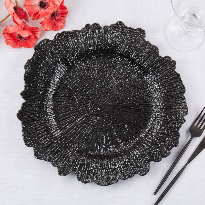 Scalloped Decorative Charger Plates (Set of 4) - Textured Round Table ...