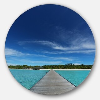 Designart 'Infinite Sea Pier' Seascape Photo Round Metal Wall Art - Bed ...