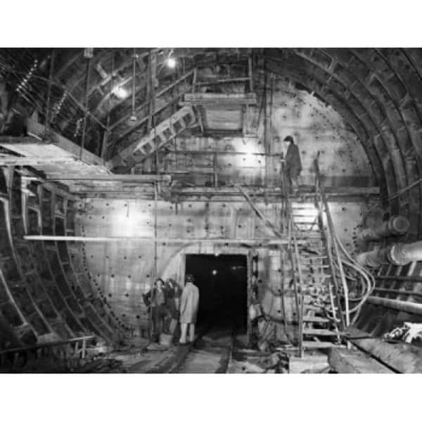 Four Workers Subway Tunnel Construction New York City New York Usa ...