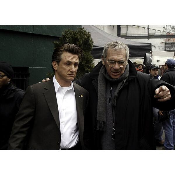 Sean Penn and Sydney Pollack on the set of The Interpreter Photo Print ...