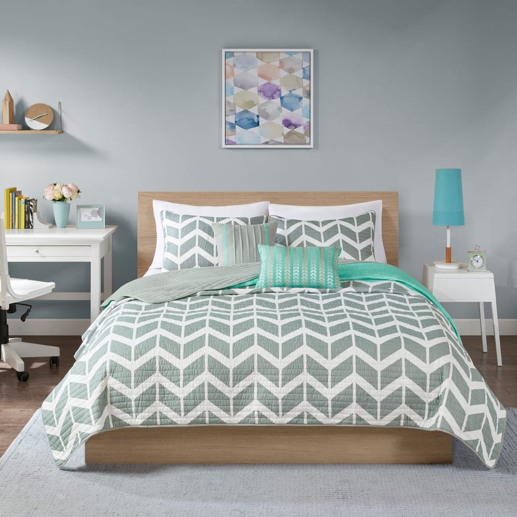 Ella 5-piece Coverlet Set by Intelligent Design - Overstock - 9614671