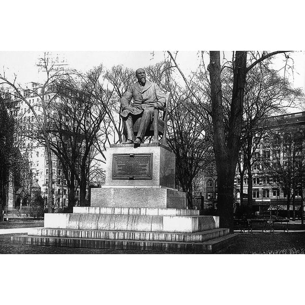Hazen S. Pingree Monument Black and White Gallery Wrapped Canvas - Bed ...