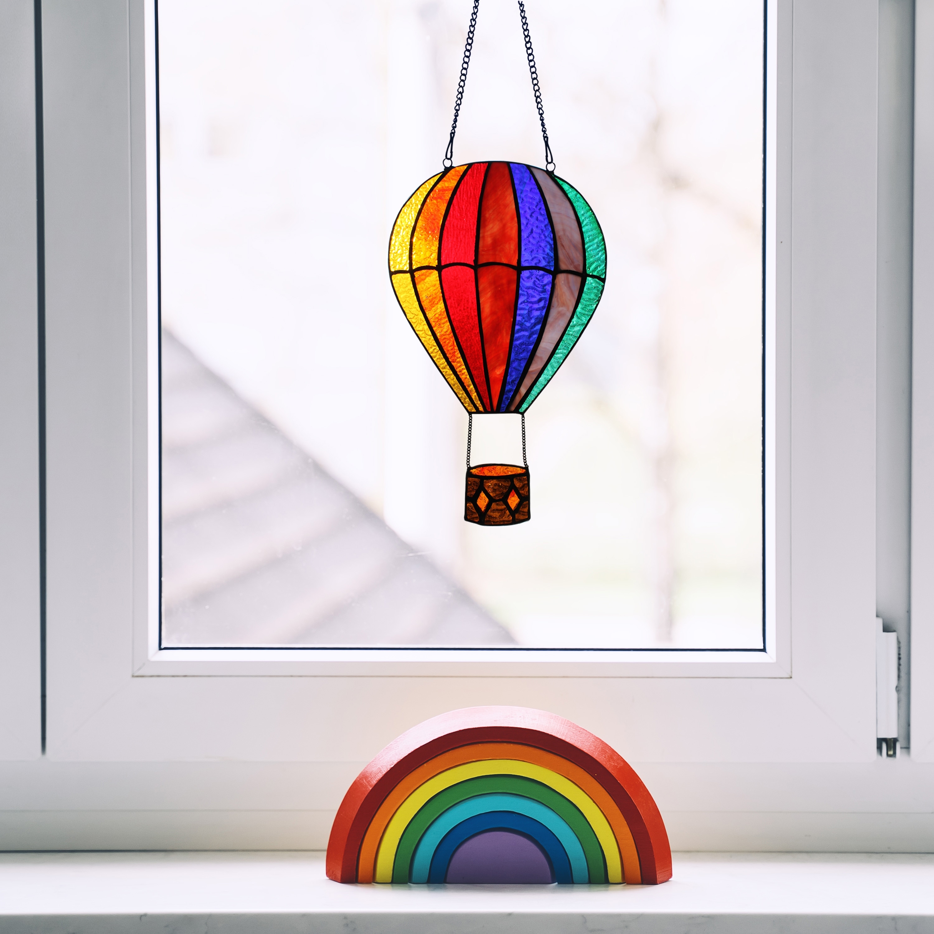 balloon window display