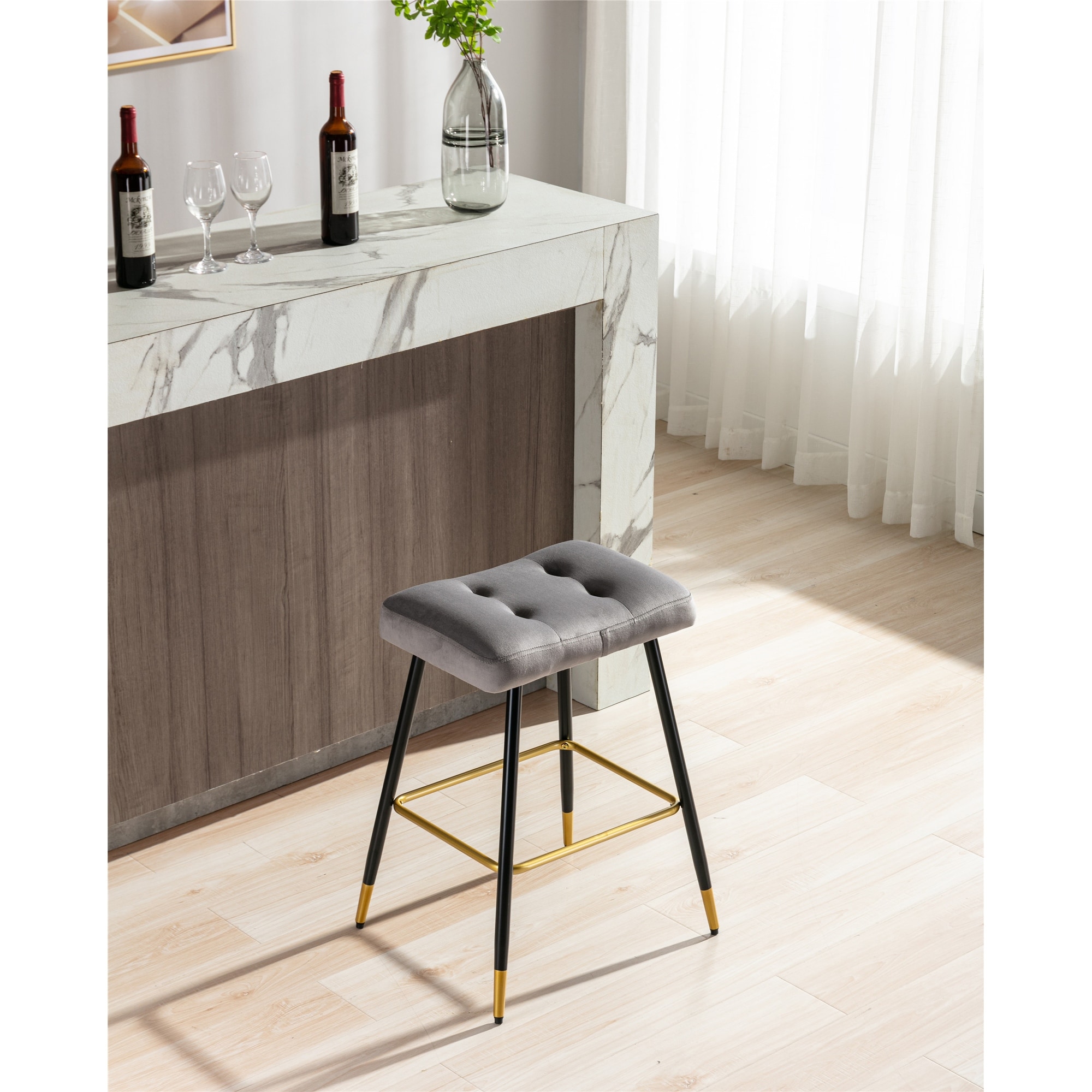 one legged bar stool