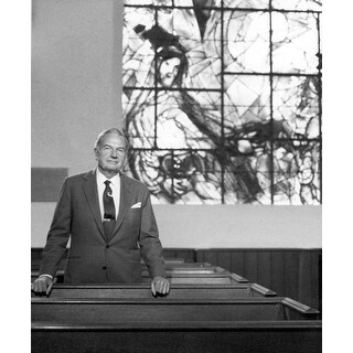 David Rockefeller Comments On Chagall Stained Glass Window In Union ...