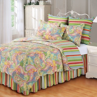 Bright Paisley Twin Quilt - Bed Bath & Beyond - 36559065