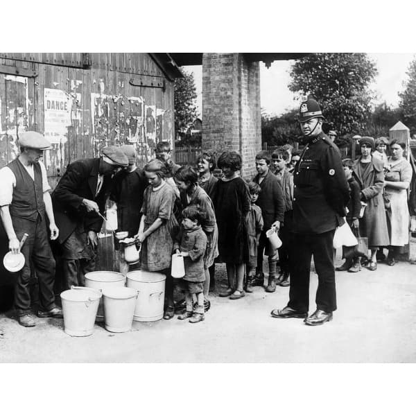 Children Of Striking Coal Miners Receive Their Daily Soup Rations At ...