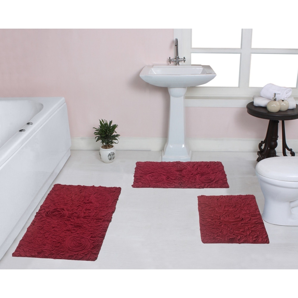 Red Striped Bathroom Rugs and Bath Mats - Bed Bath & Beyond