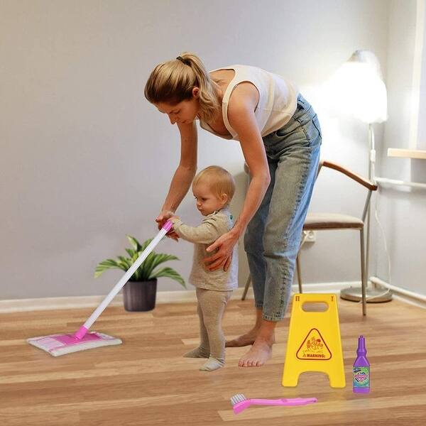 kids mopping