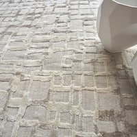 EXQUISITE RUGS Vista Hand-loomed Wool/Bamboo Silk Beige Area Rug - On ...