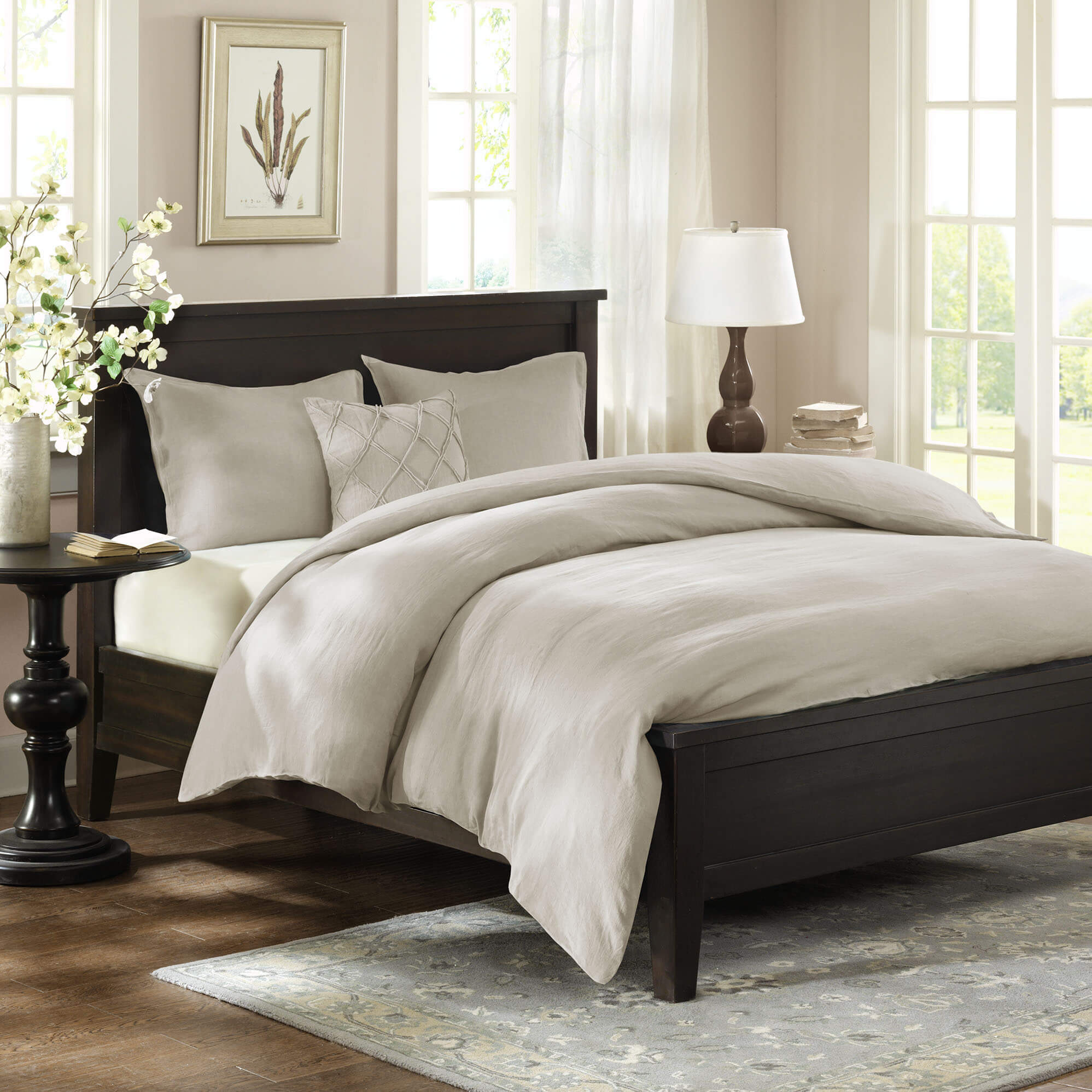 Duvet Vs Comforter What s Best For Your Bed Overstock Duvet Vs Comforter What s Best For Your Bed Overstock
