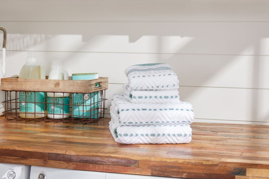 Everything You Need to Know About Towels - Bed Bath & Beyond